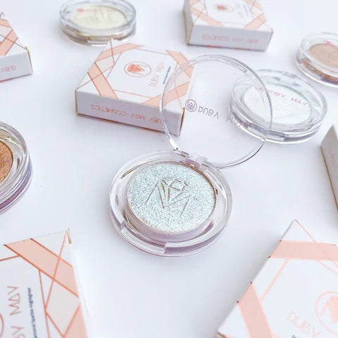 Ruby May Cosmetics - Diamond Sparkle Highlighter